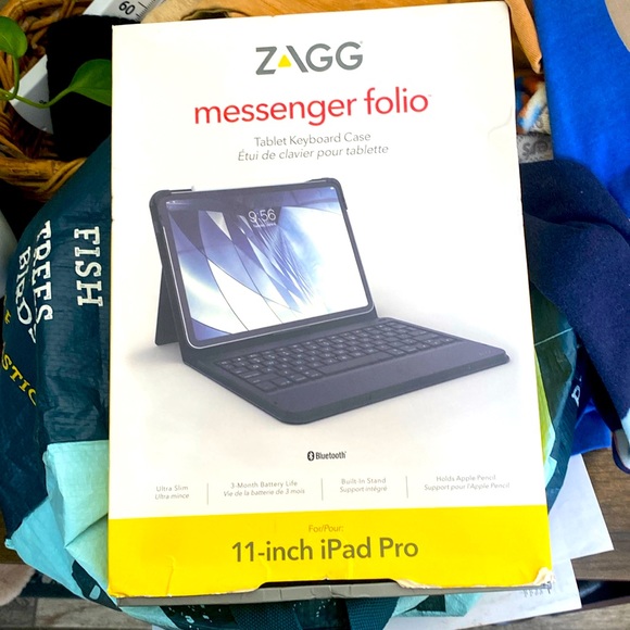 ZAGG | Tablets & Accessories | Zagg 1 Ipad Pro Keyboard Case | Poshmark